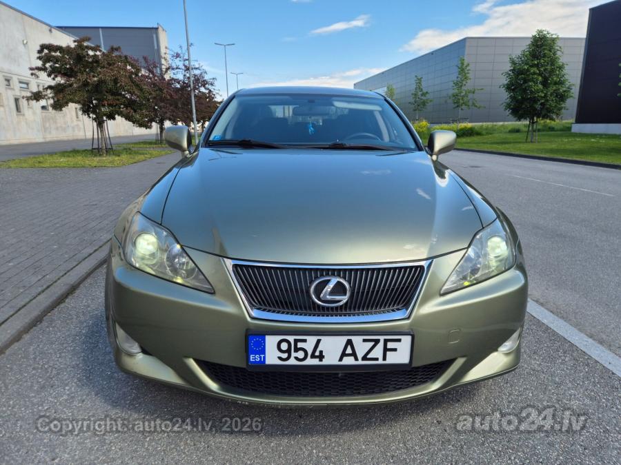 Lexus IS 2007 in Tallinn, with an engine capacity of 2.50 L and mileage of 236 thousand km for 4900 €, photo 4 on AUTOMOTO.COM.LV