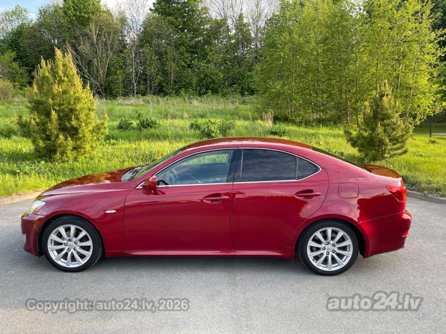 Lexus IS 2008 Tallina, ar dzinēja tilpumu 2.50 L un nobraukumu 260 tūkst. km par 4600 €, foto 16 vietnē AUTOMOTO.COM.LV