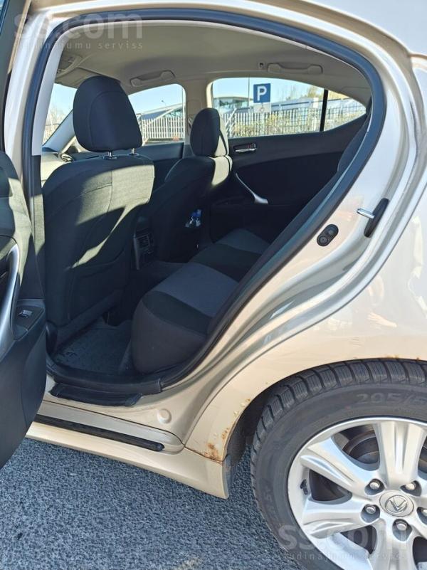 Lexus IS 2008 Rīga, ar dzinēja tilpumu 2.50 L un nobraukumu 164 tūkst. km par 5000 €, foto 7 vietnē AUTOMOTO.COM.LV