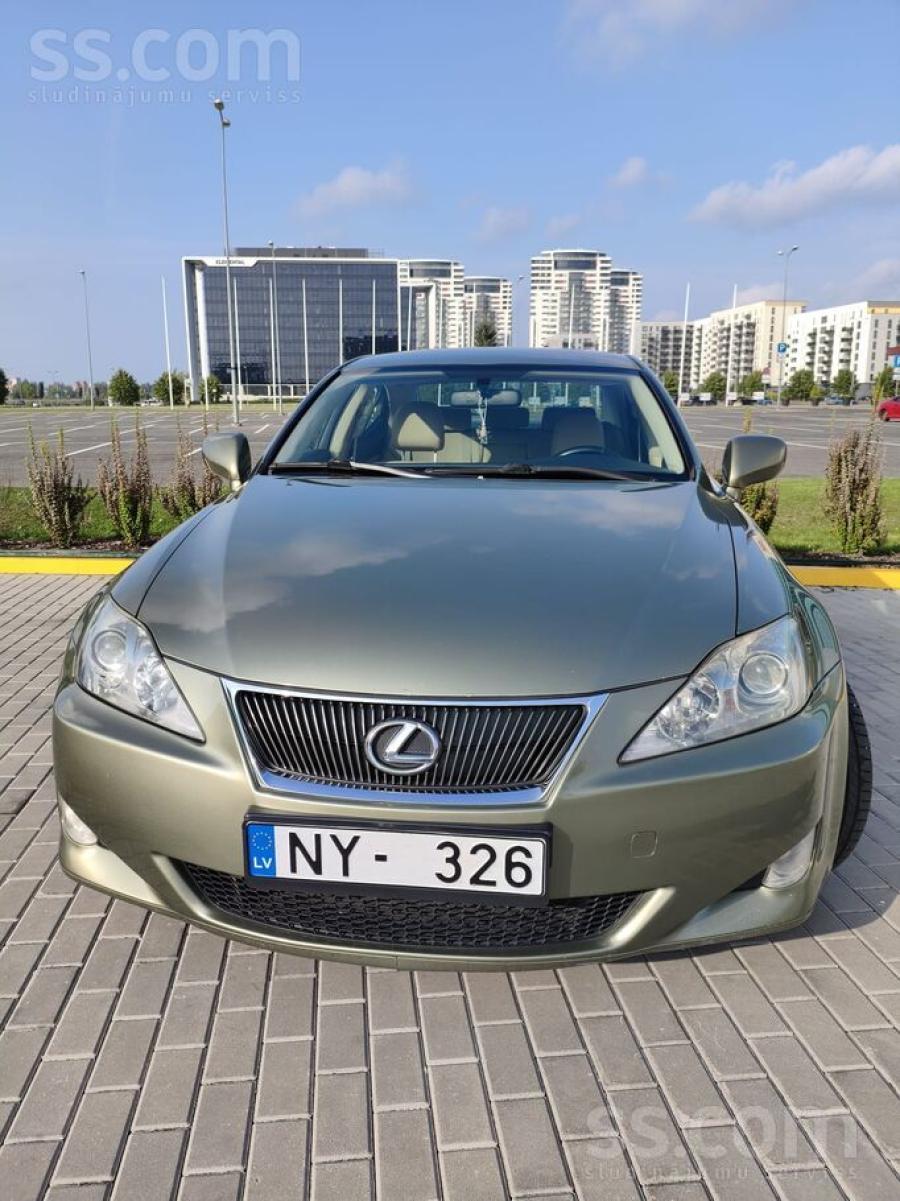 Lexus IS 2008 Rīga, ar dzinēja tilpumu 2.50 L un nobraukumu 280 tūkst. km par 5500 €, foto 4 vietnē AUTOMOTO.COM.LV