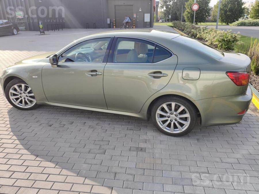 Lexus IS 2008 Rīga, ar dzinēja tilpumu 2.50 L un nobraukumu 280 tūkst. km par 5500 €, foto 5 vietnē AUTOMOTO.COM.LV