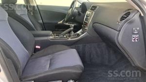 Lexus IS 2009 in Ogre, with an engine capacity of 2.20 L and mileage of 206 thousand km for 4550 €, photo 19 on AUTOMOTO.COM.LV