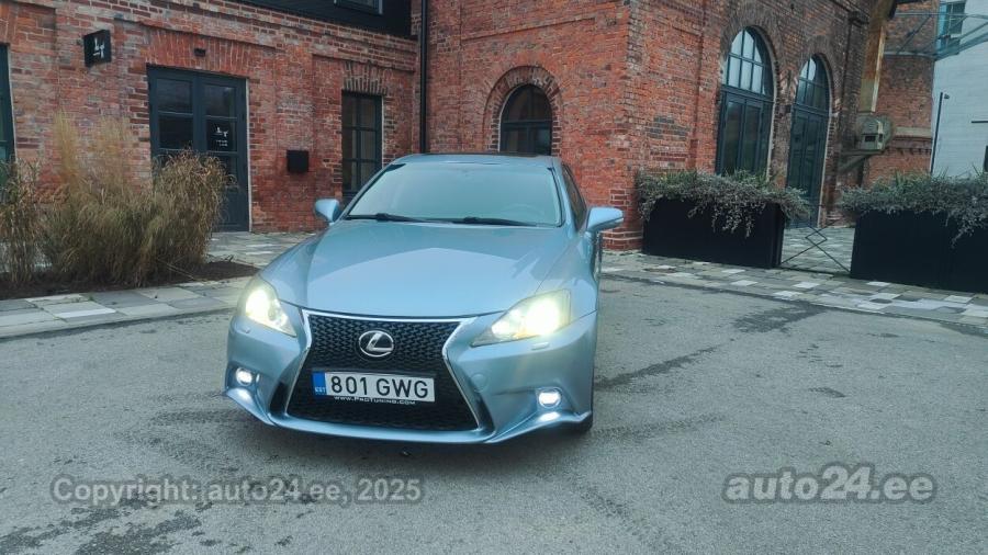 Lexus IS 2010 Tallina, ar dzinēja tilpumu 2.50 L un nobraukumu 171 tūkst. km par 7999 €, foto 10 vietnē AUTOMOTO.COM.LV