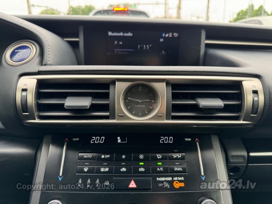 Lexus IS 2013 in Tallinn, with an engine capacity of 2.50 L and mileage of 124 thousand km for 15990 €, photo 12 on AUTOMOTO.COM.LV