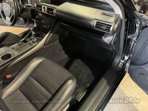 Lexus IS 2013 in Tallinn, with an engine capacity of 2.50 L and mileage of 124 thousand km for 15990 €, photo 13 on AUTOMOTO.COM.LV