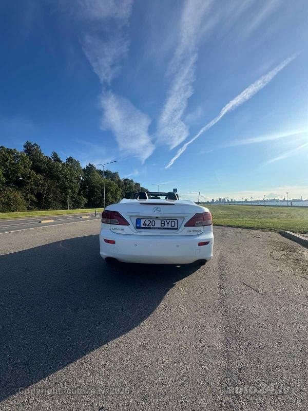 Balts Lexus IS 2010 Tallina, ar dzinēja tilpumu 2.50 L un nobraukumu 189 tūkst. km par 17500 €, foto 3 vietnē AUTOMOTO.COM.LV