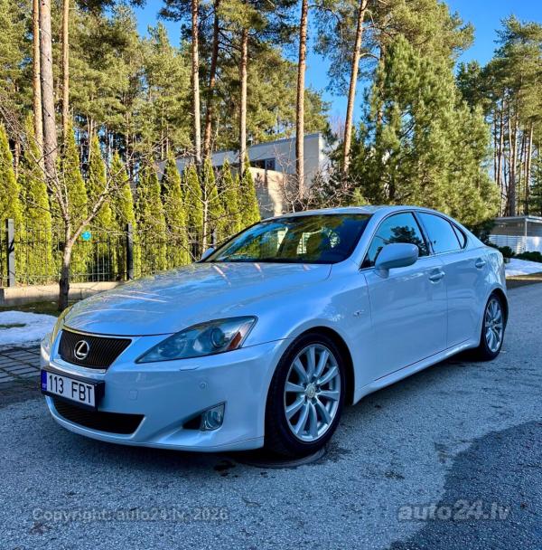 Balts Lexus IS 2006 Tallina, ar dzinēja tilpumu 2.50 L un nobraukumu 196 tūkst. km par 8990 €, foto 3 vietnē AUTOMOTO.COM.LV
