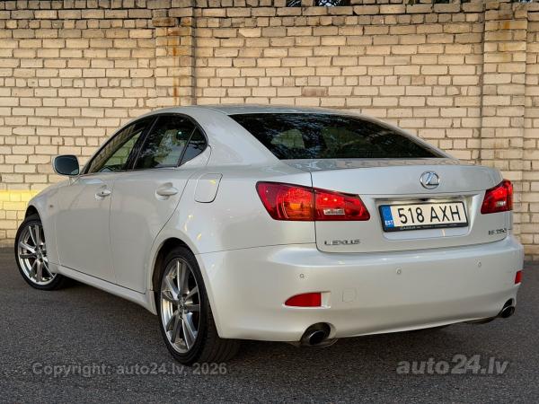 Balts Lexus IS 2006 Tallina, ar dzinēja tilpumu 2.50 L un nobraukumu 198 tūkst. km par 6990 €, foto 3 vietnē AUTOMOTO.COM.LV
