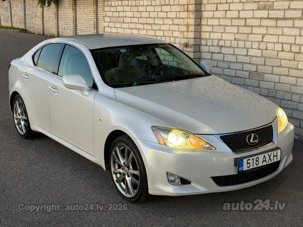 Balts Lexus IS 2006 Tallina, ar dzinēja tilpumu 2.50 L un nobraukumu 198 tūkst. km par 6990 €, foto 7 vietnē AUTOMOTO.COM.LV