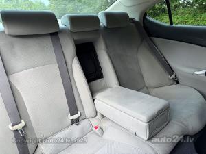 White Lexus IS 2006 in Tallinn, with an engine capacity of 2.50 L and mileage of 198 thousand km for 6990 €, photo 15 on AUTOMOTO.COM.LV