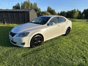 Balts Lexus IS 2007 Limbaži, ar dzinēja tilpumu 2.20 L un nobraukumu 328 tūkst. km par 4000 €, foto  vietnē AUTOMOTO.COM.LV