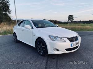 White Lexus IS 2007 in Paide, with an engine capacity of 2.50 L and mileage of 230 thousand km for 4500 €, photo 3 on AUTOMOTO.COM.LV