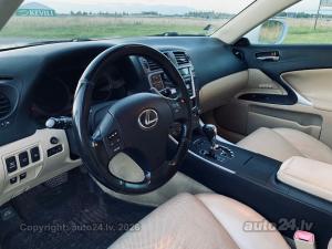 White Lexus IS 2007 in Paide, with an engine capacity of 2.50 L and mileage of 230 thousand km for 4500 €, photo 7 on AUTOMOTO.COM.LV