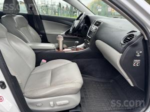 Balts Lexus IS 2007 Rīga, ar dzinēja tilpumu 2.50 L un nobraukumu 194 tūkst. km par 4900 €, foto 7 vietnē AUTOMOTO.COM.LV