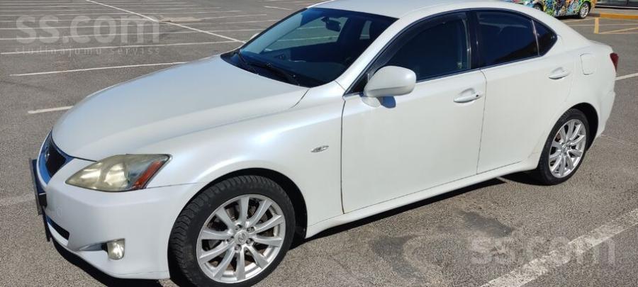 Balts Lexus IS 2008 Rīga, ar dzinēja tilpumu 2.20 L un nobraukumu 291 tūkst. km par 2500 €, foto 3 vietnē AUTOMOTO.COM.LV