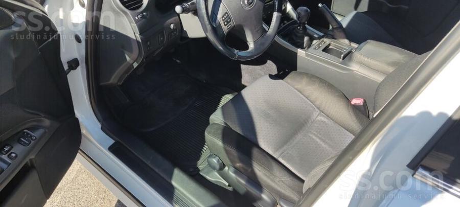 Balts Lexus IS 2008 Rīga, ar dzinēja tilpumu 2.20 L un nobraukumu 291 tūkst. km par 2500 €, foto 5 vietnē AUTOMOTO.COM.LV