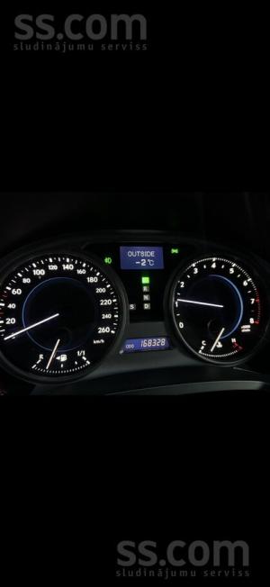 White Lexus IS 2008 in Riga, with an engine capacity of 2.50 L and mileage of 173 thousand km for 2200 €, photo 6 on AUTOMOTO.COM.LV
