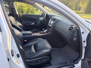 Balts Lexus IS 2008 Rīga, ar dzinēja tilpumu 2.50 L un nobraukumu 169 tūkst. km par 4600 €, foto 11 vietnē AUTOMOTO.COM.LV
