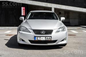 Белый Лексус ИС 2009 в Рига, объемом двигателя 2.50 л и пробегом 225 тыс. км за 5200 €, фото  на AUTOMOTO.COM.LV