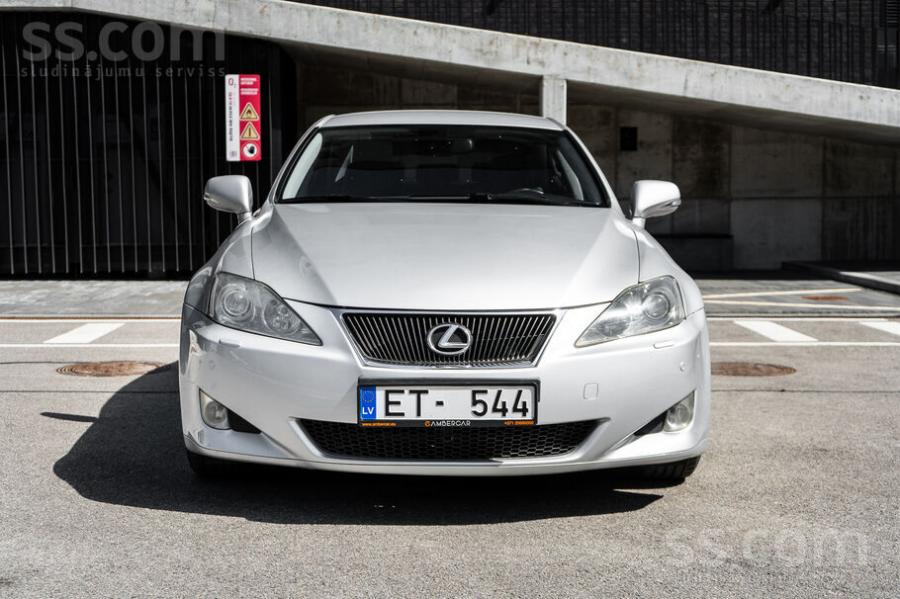 Balts Lexus IS 2009 Rīga, ar dzinēja tilpumu 2.50 L un nobraukumu 225 tūkst. km par 5200 €, foto 1 vietnē AUTOMOTO.COM.LV