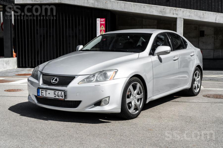 Balts Lexus IS 2009 Rīga, ar dzinēja tilpumu 2.50 L un nobraukumu 225 tūkst. km par 5200 €, foto 3 vietnē AUTOMOTO.COM.LV