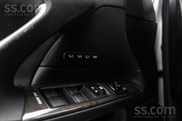 Balts Lexus IS 2009 Rīga, ar dzinēja tilpumu 2.50 L un nobraukumu 225 tūkst. km par 5200 €, foto 10 vietnē AUTOMOTO.COM.LV