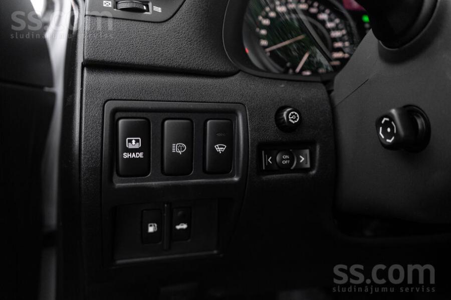 Balts Lexus IS 2009 Rīga, ar dzinēja tilpumu 2.50 L un nobraukumu 225 tūkst. km par 5200 €, foto 13 vietnē AUTOMOTO.COM.LV