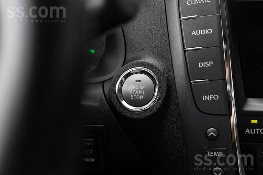 Balts Lexus IS 2009 Rīga, ar dzinēja tilpumu 2.50 L un nobraukumu 225 tūkst. km par 5200 €, foto 15 vietnē AUTOMOTO.COM.LV