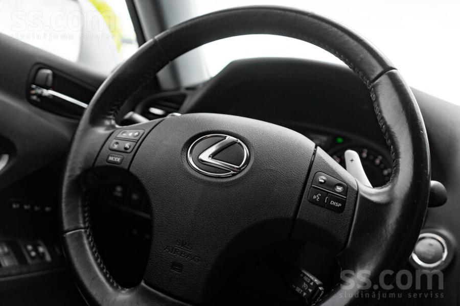 Balts Lexus IS 2009 Rīga, ar dzinēja tilpumu 2.50 L un nobraukumu 225 tūkst. km par 5200 €, foto 17 vietnē AUTOMOTO.COM.LV