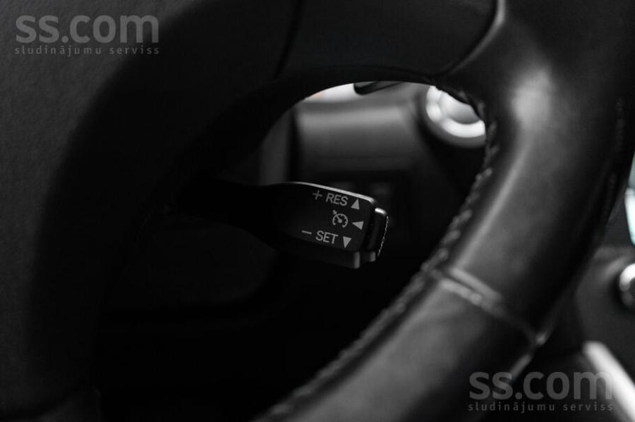 Balts Lexus IS 2009 Rīga, ar dzinēja tilpumu 2.50 L un nobraukumu 225 tūkst. km par 5200 €, foto 18 vietnē AUTOMOTO.COM.LV