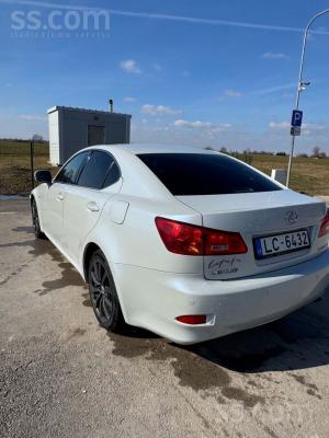 Белый Лексус ИС 2009 в Бауска, объемом двигателя 2.20 л и пробегом 250 тыс. км за 3000 €, фото 19 на AUTOMOTO.COM.LV