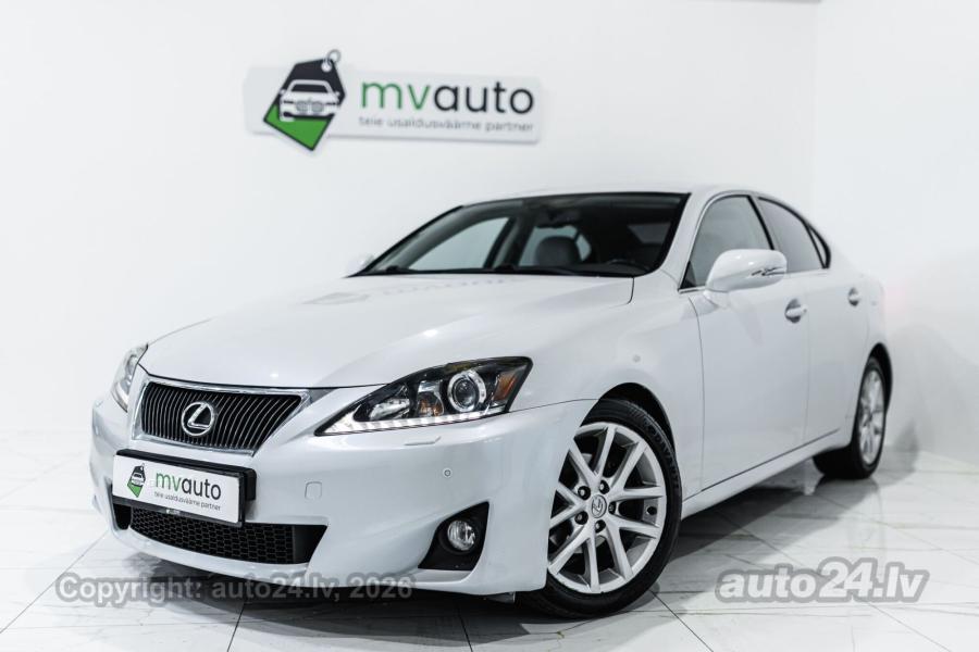 White Lexus IS 2010 in Tallinn, with an engine capacity of 2.50 L and mileage of 160 thousand km for 8290 €, photo 4 on AUTOMOTO.COM.LV
