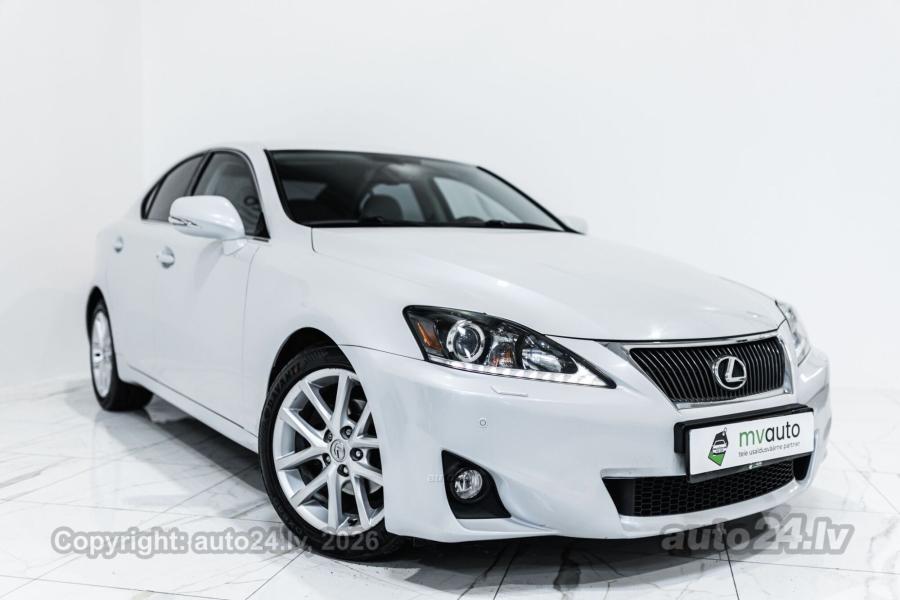 White Lexus IS 2010 in Tallinn, with an engine capacity of 2.50 L and mileage of 160 thousand km for 8290 €, photo 6 on AUTOMOTO.COM.LV