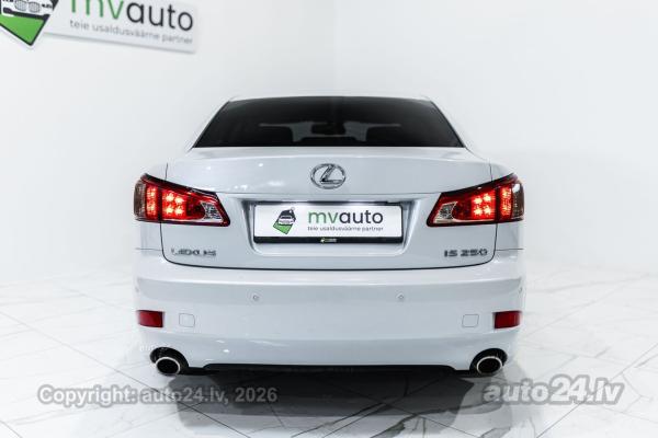 Белый Лексус ИС 2010 в Таллин, объемом двигателя 2.50 л и пробегом 160 тыс. км за 8290 €, фото 7 на AUTOMOTO.COM.LV
