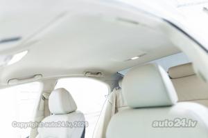 White Lexus IS 2010 in Tallinn, with an engine capacity of 2.50 L and mileage of 160 thousand km for 8290 €, photo 21 on AUTOMOTO.COM.LV