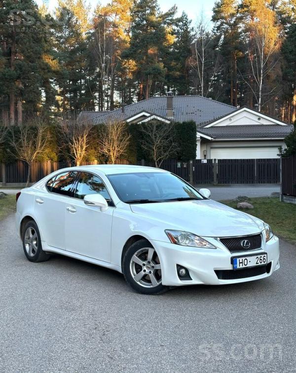 Balts Lexus IS 2012 Rīga, ar dzinēja tilpumu 2.50 L un nobraukumu 208 tūkst. km par 7750 €, foto 6 vietnē AUTOMOTO.COM.LV