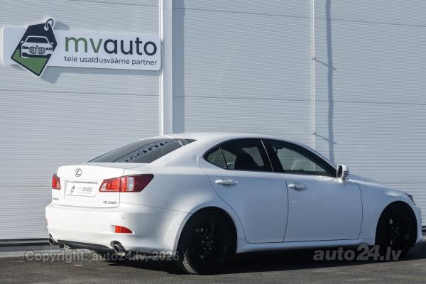 Balts Lexus IS 2012 Tallina, ar dzinēja tilpumu 2.50 L un nobraukumu 187 tūkst. km par 8500 €, foto 2 vietnē AUTOMOTO.COM.LV