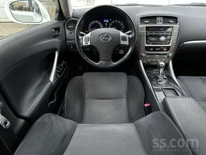 Balts Lexus IS 2012 Rīga, ar dzinēja tilpumu 2.50 L un nobraukumu 208 tūkst. km par 7100 €, foto 16 vietnē AUTOMOTO.COM.LV
