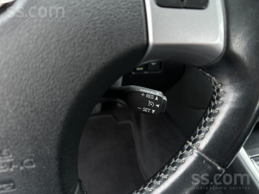 Balts Lexus IS 2012 Rīga, ar dzinēja tilpumu 2.50 L un nobraukumu 208 tūkst. km par 7100 €, foto 17 vietnē AUTOMOTO.COM.LV