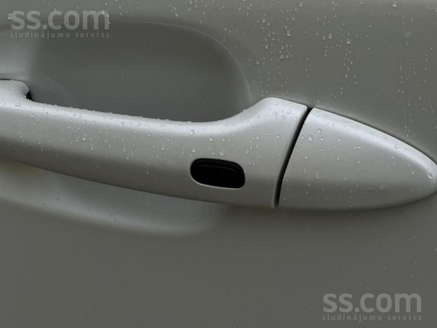 Balts Lexus IS 2012 Rīga, ar dzinēja tilpumu 2.50 L un nobraukumu 208 tūkst. km par 7100 €, foto 33 vietnē AUTOMOTO.COM.LV