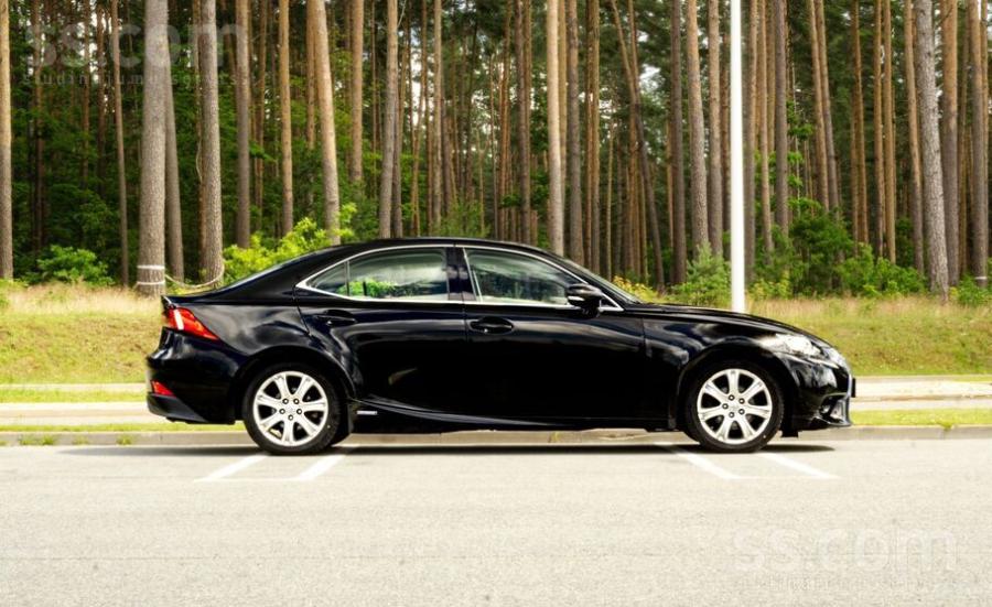 Balts Lexus IS 2013 Rīga, ar dzinēja tilpumu 2.50 L un nobraukumu 191 tūkst. km par 13990 €, foto 10 vietnē AUTOMOTO.COM.LV