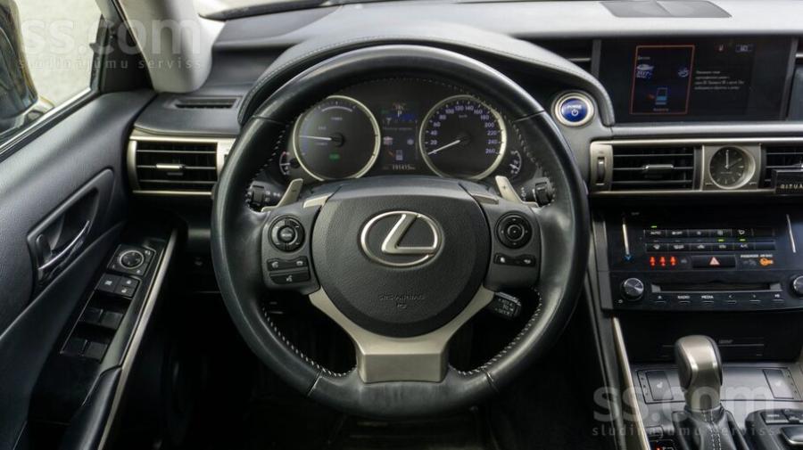 Balts Lexus IS 2013 Rīga, ar dzinēja tilpumu 2.50 L un nobraukumu 191 tūkst. km par 13990 €, foto 16 vietnē AUTOMOTO.COM.LV