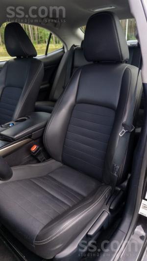 Balts Lexus IS 2013 Rīga, ar dzinēja tilpumu 2.50 L un nobraukumu 191 tūkst. km par 13990 €, foto 29 vietnē AUTOMOTO.COM.LV