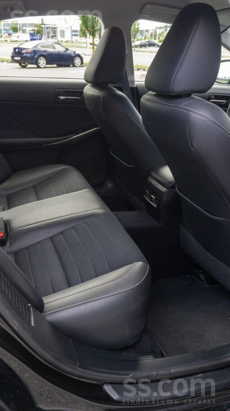 Balts Lexus IS 2013 Rīga, ar dzinēja tilpumu 2.50 L un nobraukumu 191 tūkst. km par 13990 €, foto 31 vietnē AUTOMOTO.COM.LV