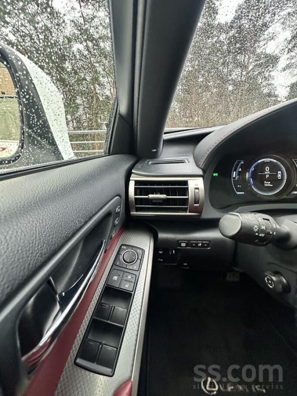 Balts Lexus IS 2013 Rīga, ar dzinēja tilpumu 2.50 L un nobraukumu 273 tūkst. km par 12500 €, foto 10 vietnē AUTOMOTO.COM.LV