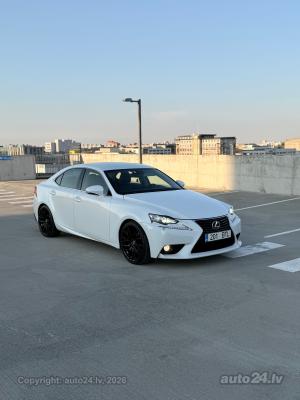 White Lexus IS 2014 in Tallinn, with an engine capacity of 2.50 L and mileage of 248 thousand km for 14300 €, photo 6 on AUTOMOTO.COM.LV