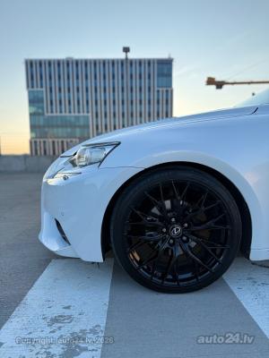 White Lexus IS 2014 in Tallinn, with an engine capacity of 2.50 L and mileage of 248 thousand km for 14300 €, photo 11 on AUTOMOTO.COM.LV