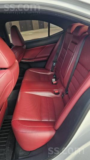 Balts Lexus IS 2014 Rīga, ar dzinēja tilpumu 2.50 L un nobraukumu 188 tūkst. km par 14988 €, foto 12 vietnē AUTOMOTO.COM.LV