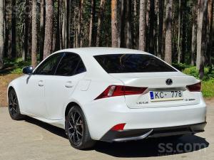 Balts Lexus IS 2015 Rīga, ar dzinēja tilpumu 3.00 L un nobraukumu 126 tūkst. km par 15500 €, foto 4 vietnē AUTOMOTO.COM.LV