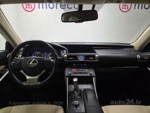 Balts Lexus IS 2016 Tallina, ar dzinēja tilpumu 2.50 L un nobraukumu 168 tūkst. km par 14900 €, foto 8 vietnē AUTOMOTO.COM.LV